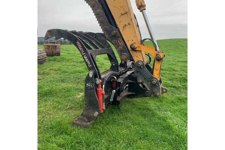 Loader Quick Hitch | Tractor & Telehandler Hitch Adaptor | Rata Equipment