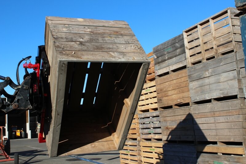 Bin Rotator | Rata Box Tipper | Rata Industries Crate Rotator