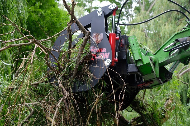 Power Claw™ multipurpose grapple attachment for tractors & telehandlers